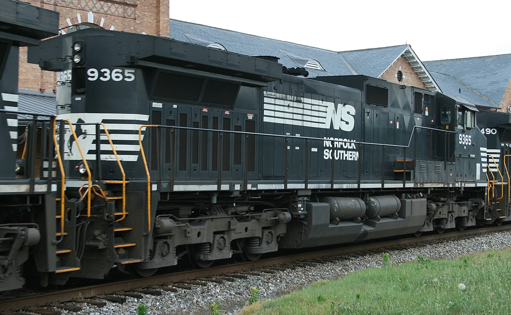 NS 9365